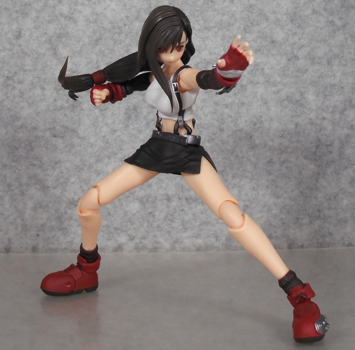 BRING ARTS 「ティファ・ロックハート」 レビュー